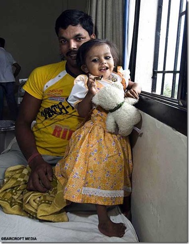 Bikini Model In The World: Eight-limbed Girl Lakshmi Tatma Stands On ...